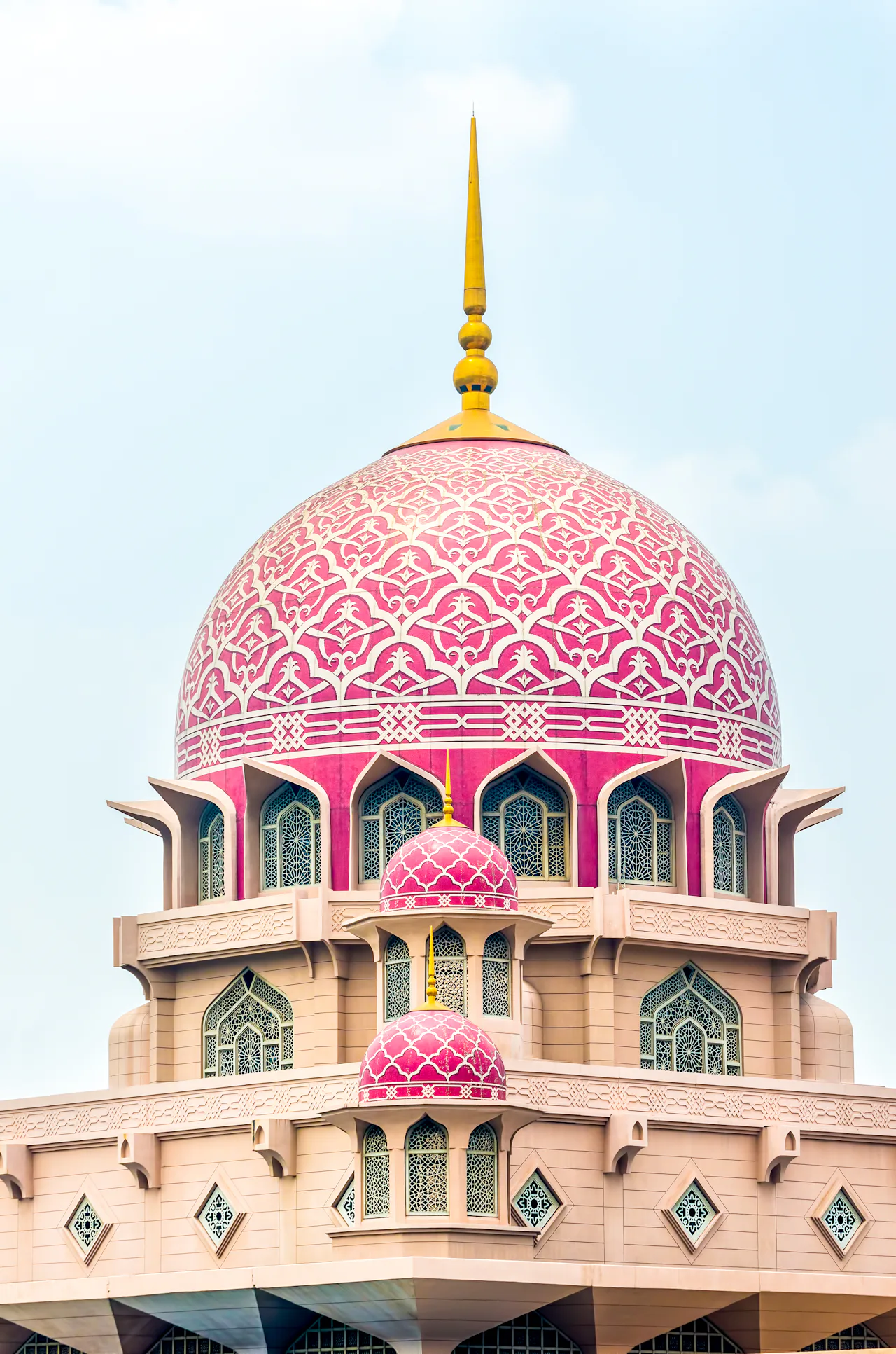 Private Day Trip from Kuala Lumpur to Tempurung Cave and Putra Mosque